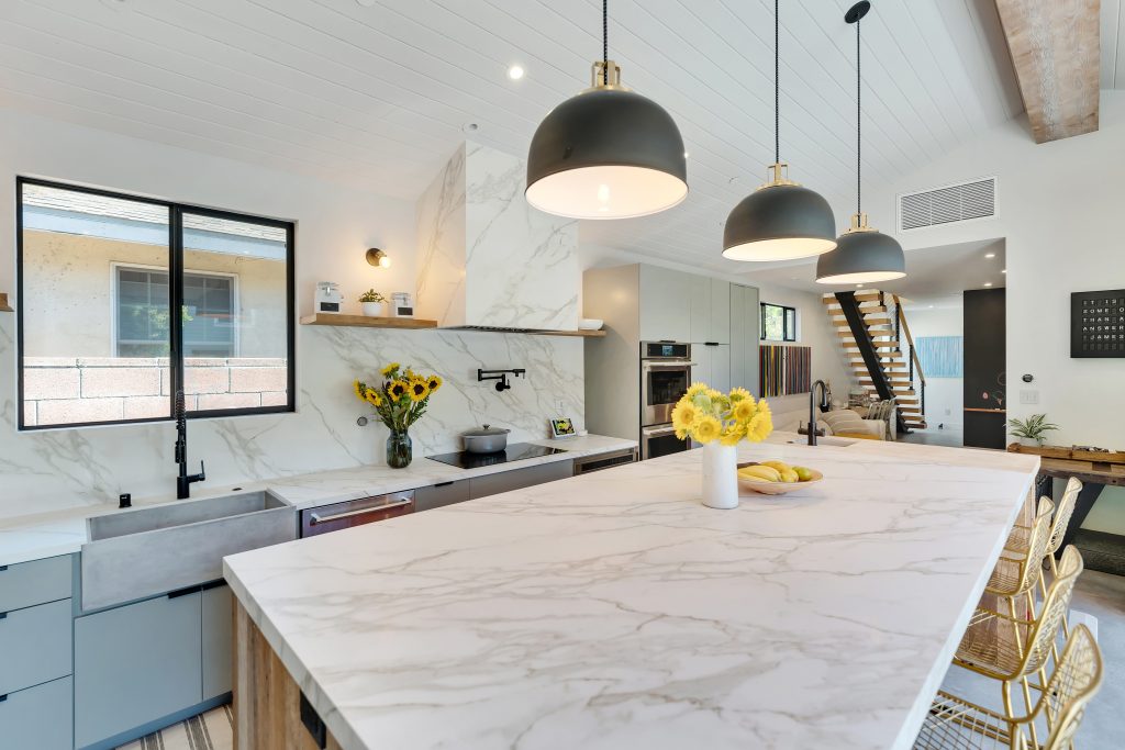 New Construction & Complete Remodeling - Lux Builders & Remodeling, Inc